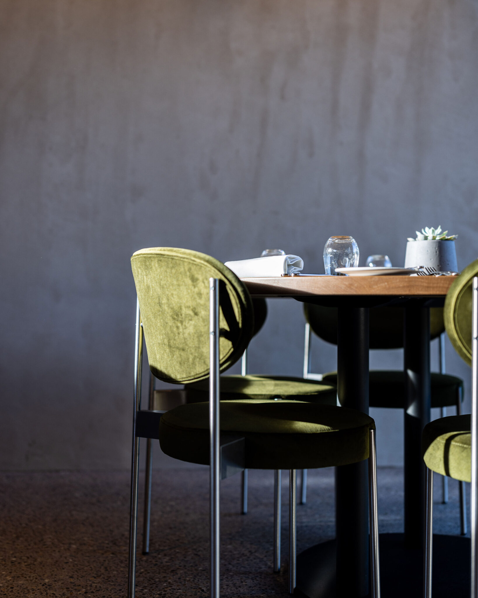The Restaurant – The Braywood