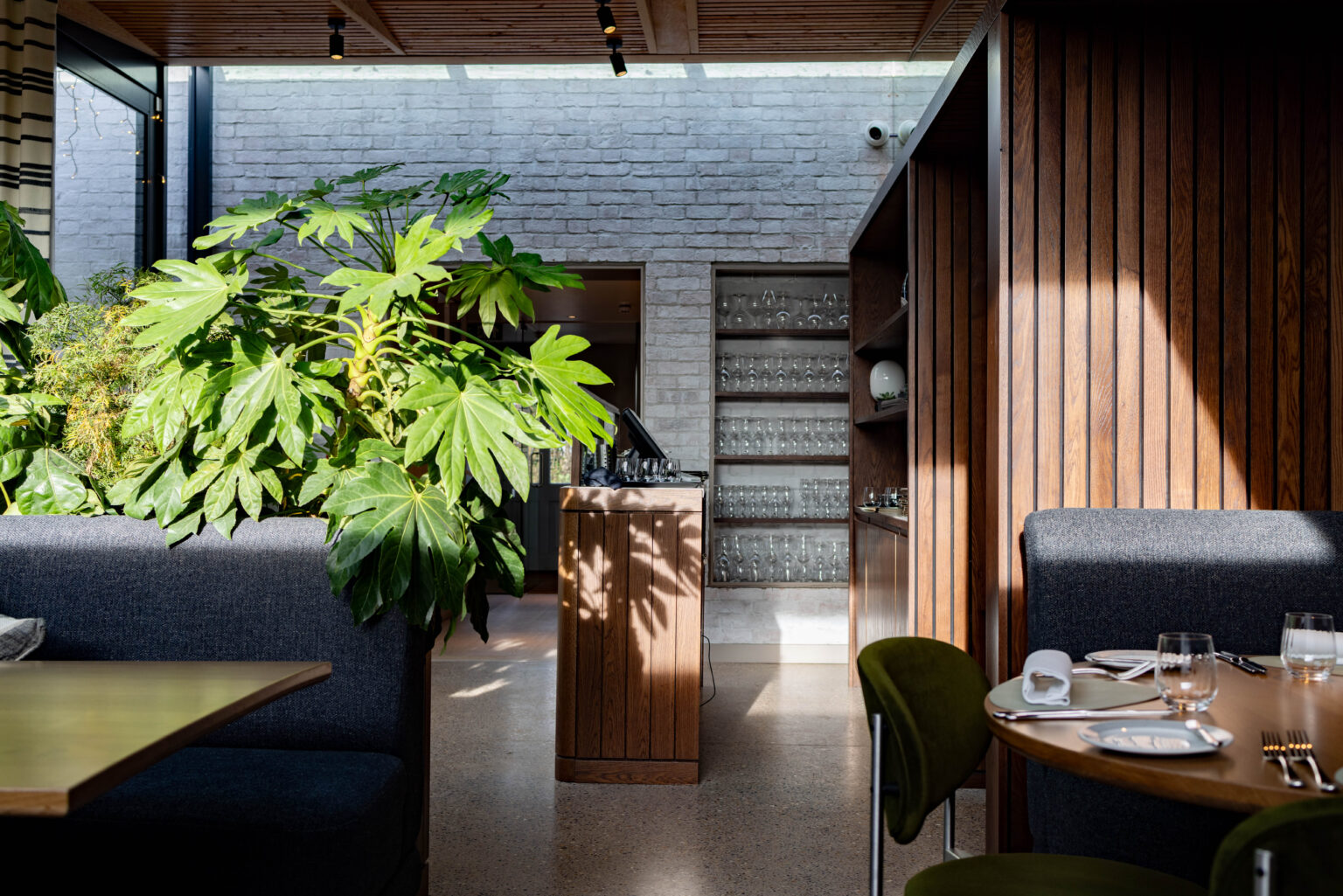 Contact & Opening Times | The Braywood